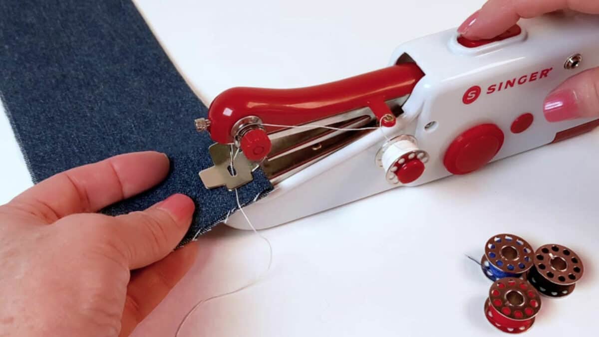 Handheld Sewing Machines: Are They a Handy Tool or a Hassle?